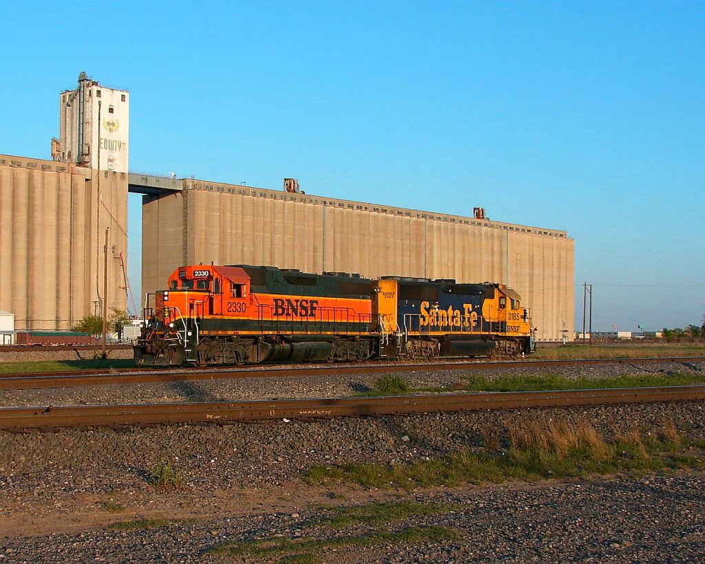 BNSF 2330